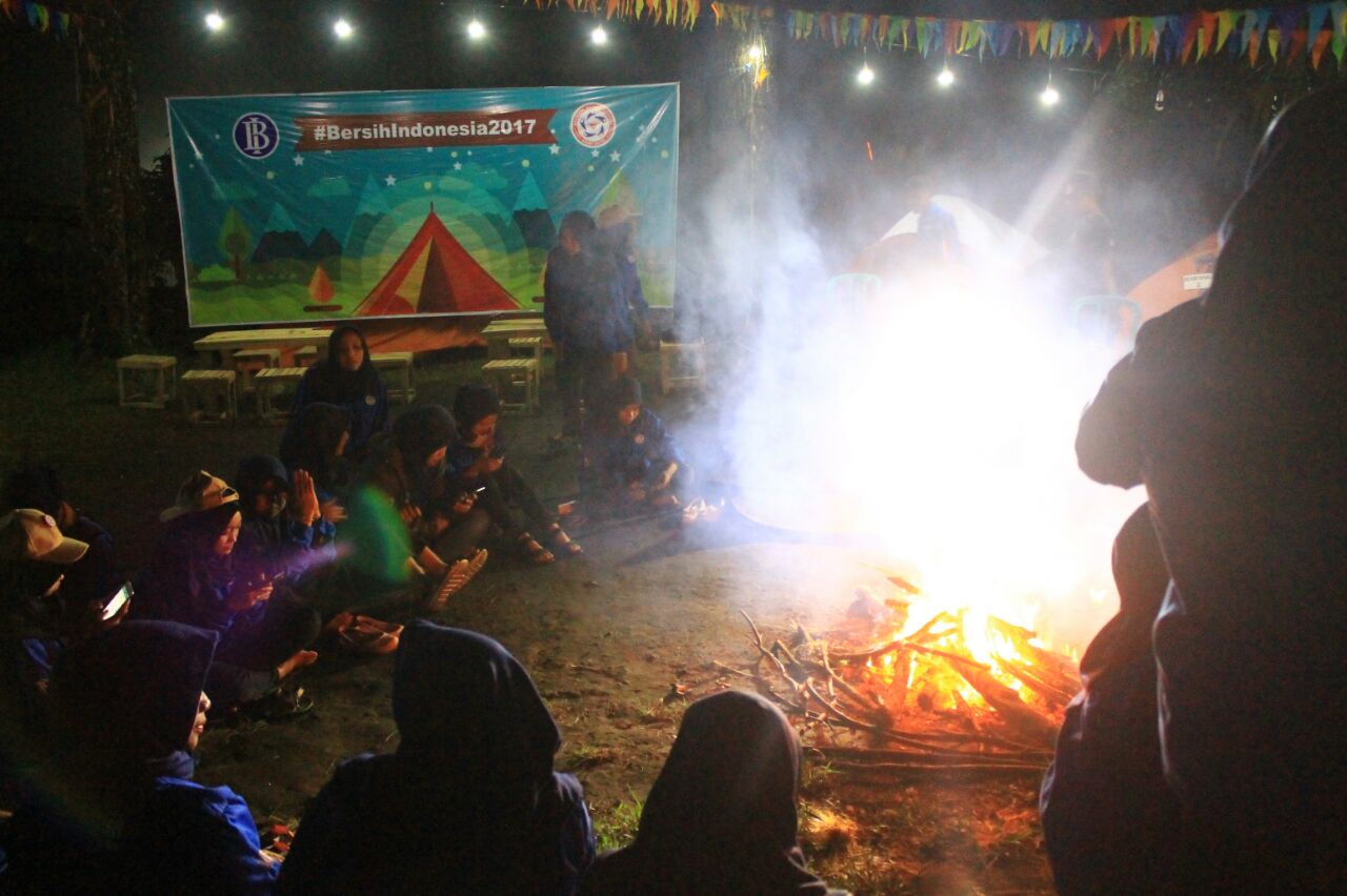 Sasak Alas, GenBI Kediri IAIN Tulungagung Tanam Kopi dan Bersih ...